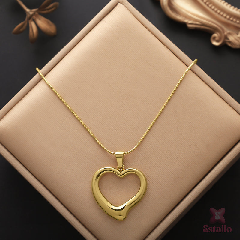 Prestige Gold Embrace Necklace